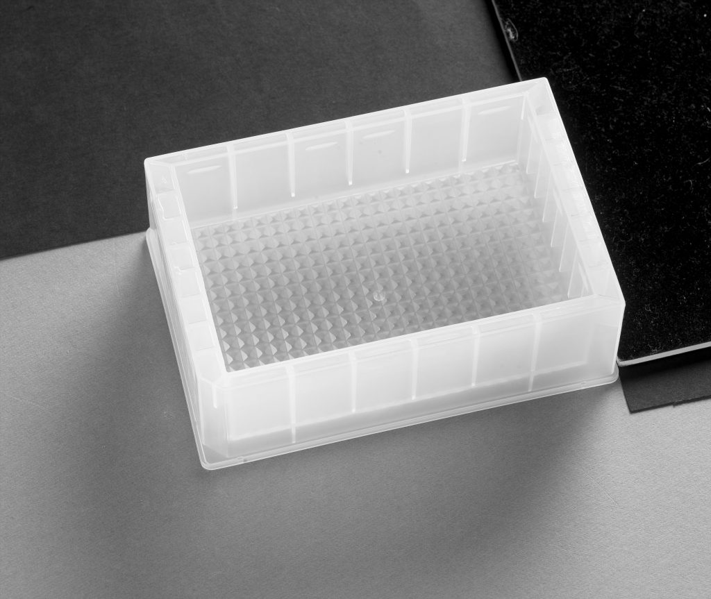 Reservoir Well Plates