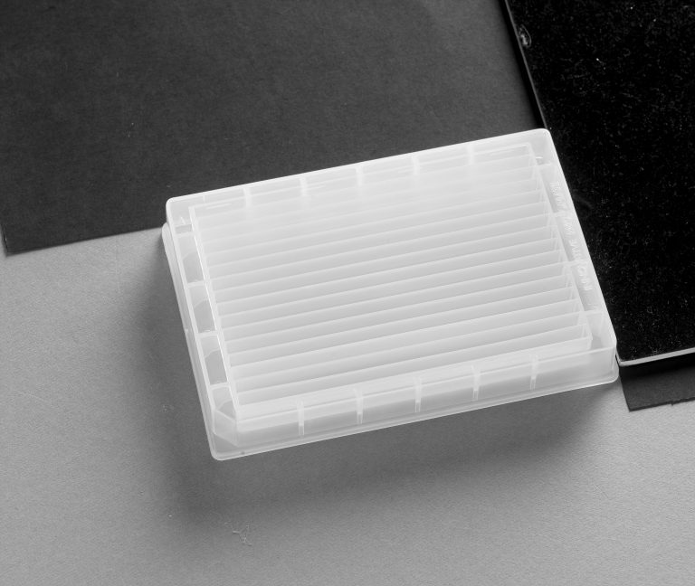 78 ml Reservoir plate: 16 rows V bottom - Porvair Sciences
